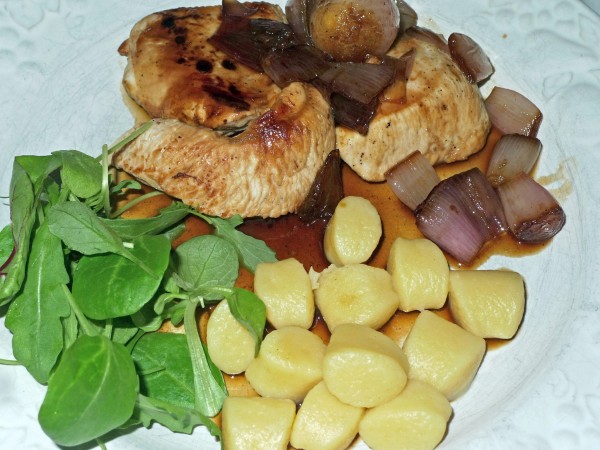 Turkey Fillet Steaks with candied Onions – La Classe de Cuisine